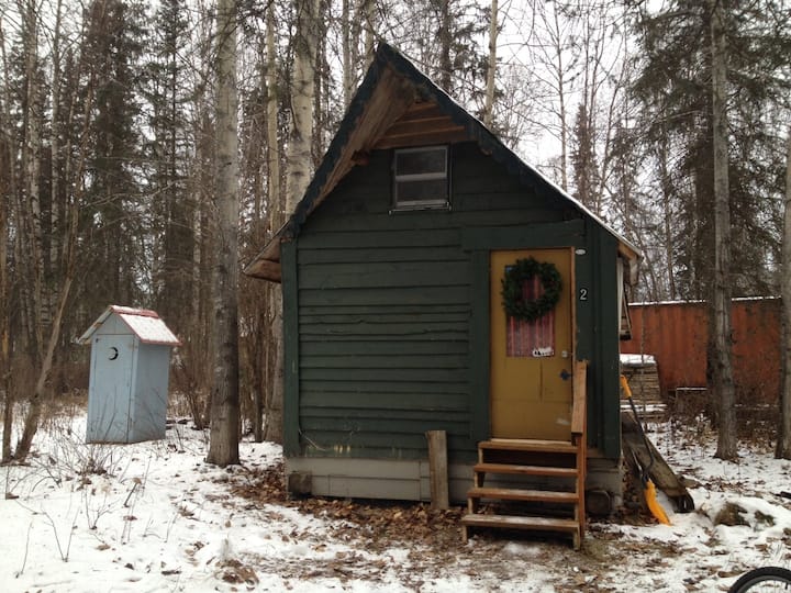 Talkeetna Love Nest | Rustic Tiny Cabin | - Talkeetna