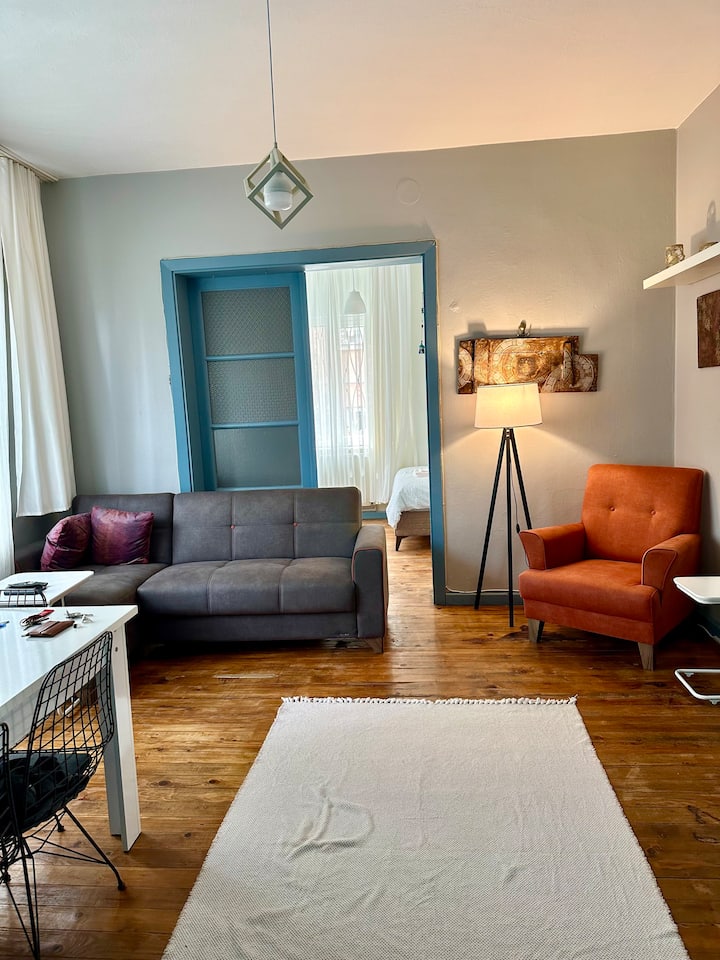 Sweet And Cozy House In Cihangir - Istanbul