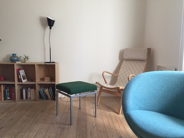 Nice, Quiet And Very Close To Metro And S-train - Copenhague