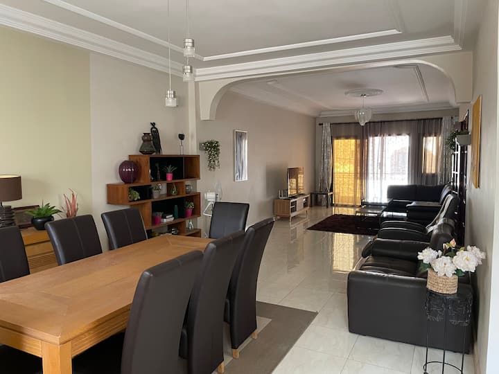 Appartement Spacieux 2 éTages - Dakar