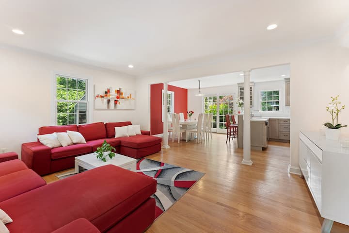 Luxurious Fully Renovated House - Silver Spring, MD