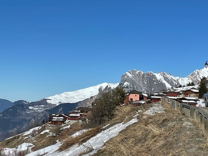Appart Refait Et Skis Aux Pieds - Valloire