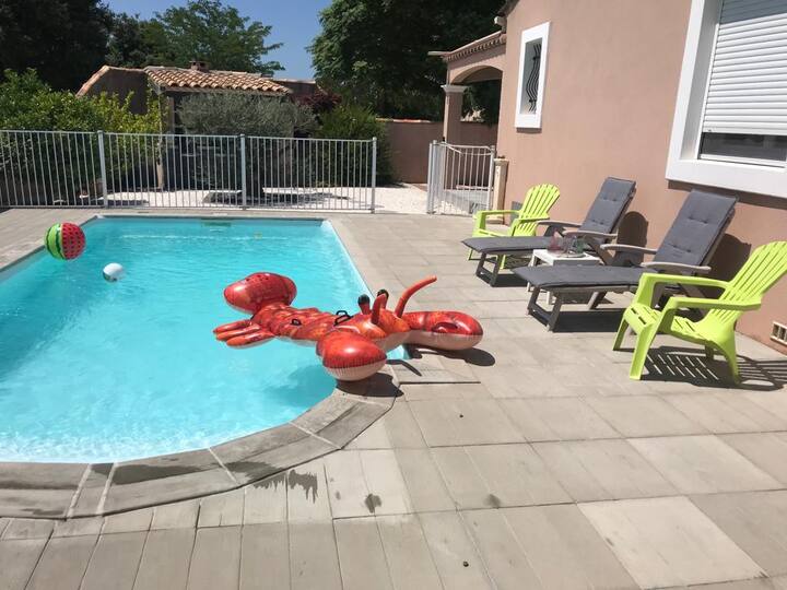 Belle Villa Spacieuse Avec Piscine - Occitania