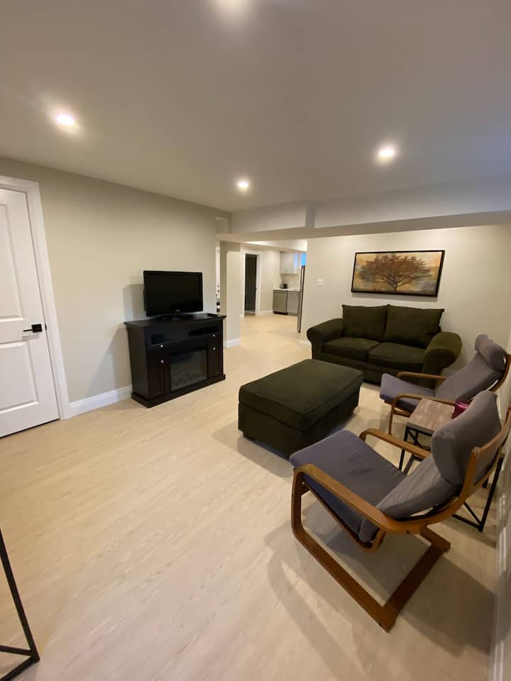 Basement Apartment - 2 Bedroom - Kitchener
