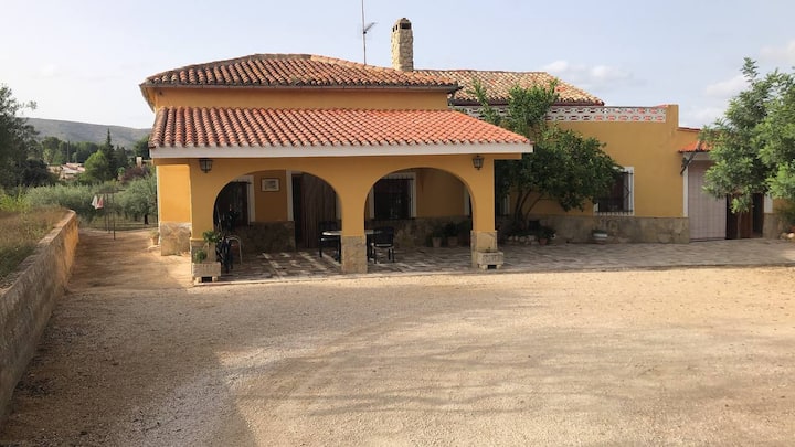 Chalet En Ontinyent - Agres