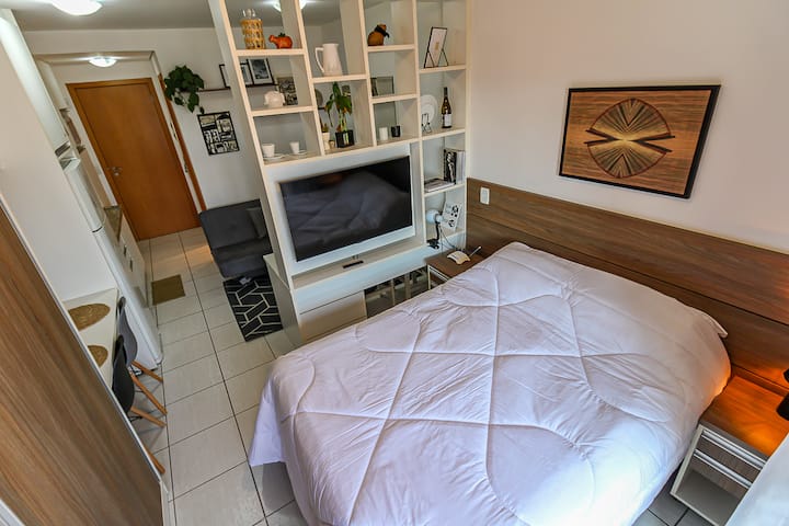 Lindo Studio Em Frente Ao Shop. Estação - Curitiba