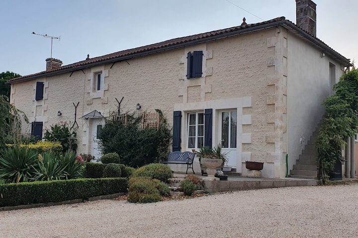 Chambre D'hôtes Avec Piscine - Sainte-Hermine