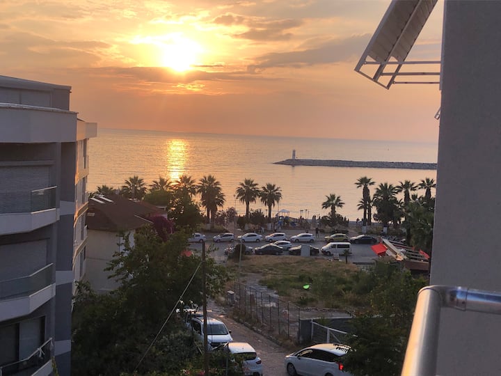 Luxurious Flat In Best Location - Kuşadası
