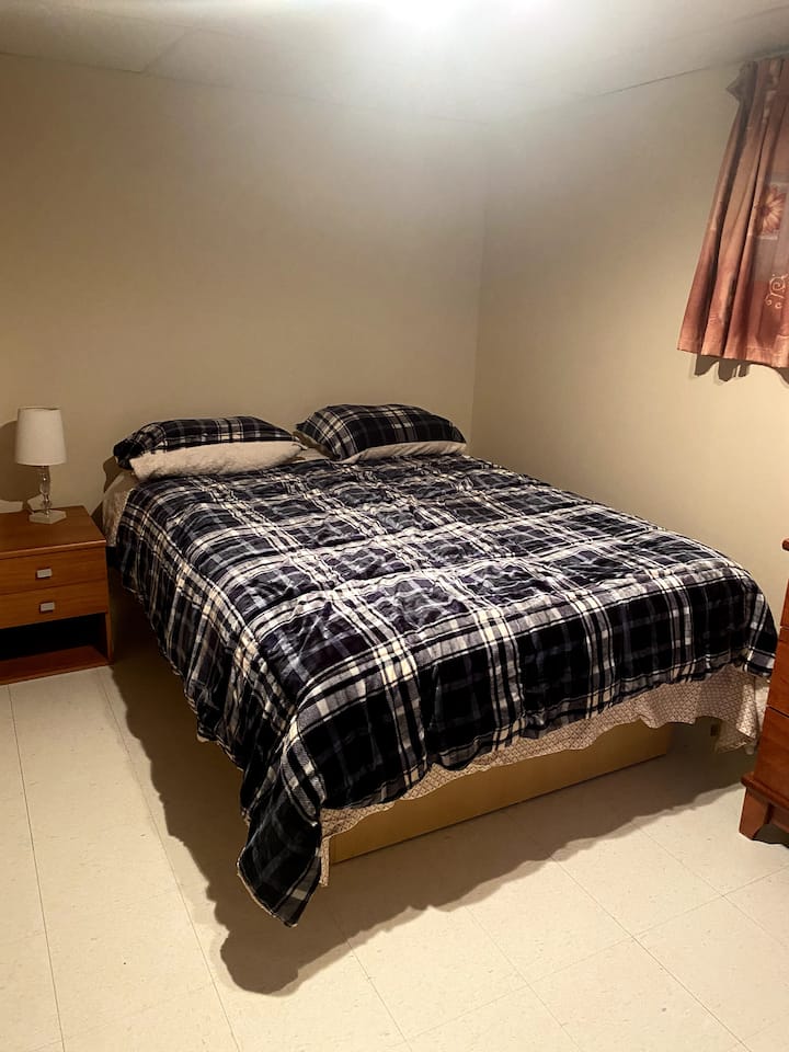 Room In Quebec - Quebec City