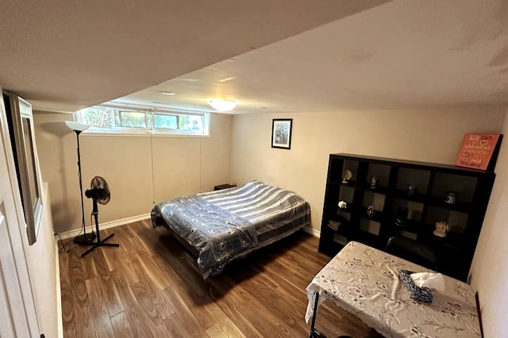 Budget Room Near Opg/waterfront/free Parking&tv - Ajax