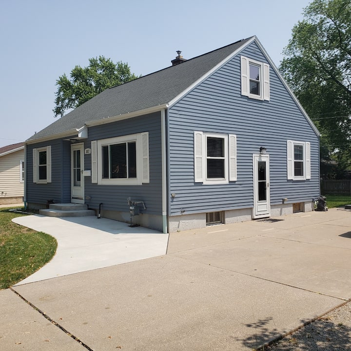 Red's Rental Property - Green Bay