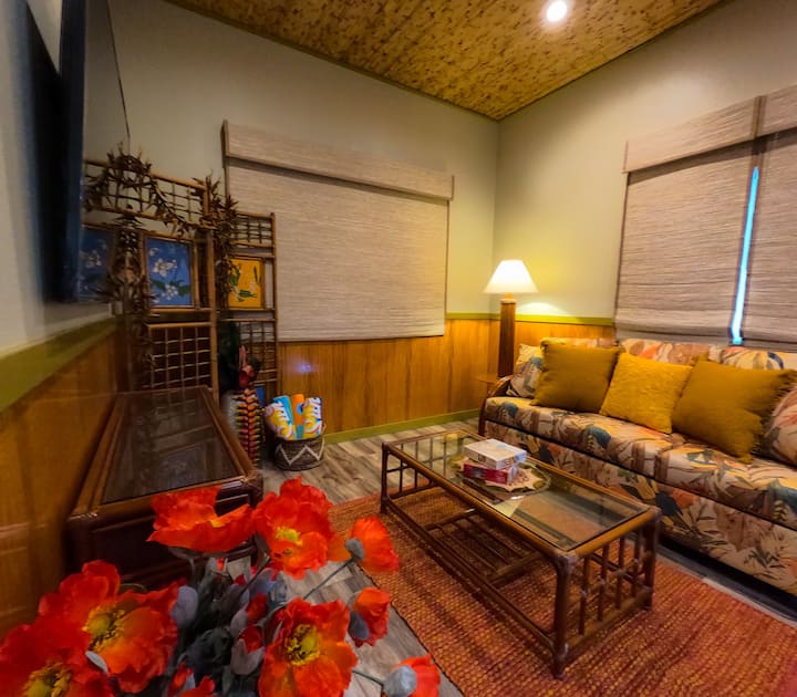 Holualoa Bungalow, Starfruit (Unit #1) - Kailua-Kona, HI