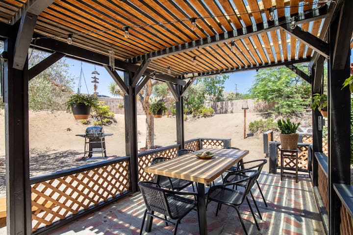 Solara Vista | Joshua Tree Modern Desert Living - Yucca Valley, CA
