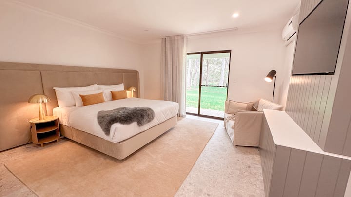 Chambré Estate Suite 2 - Experience Elegant Luxury - Margaret River