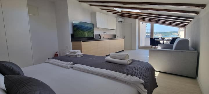 Dea Del Mar - Studio App 3 With A Balcony (2+2) - Izola