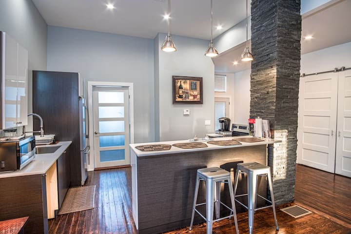 Spacious Gorgeous 3br/2ba Near Dtown And Riverwalk - San Antonio, TX