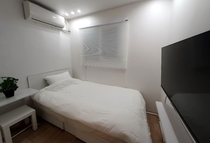 아트앤 스테이 종암 C210/ Simple & Modern Retro - Corea del Sur