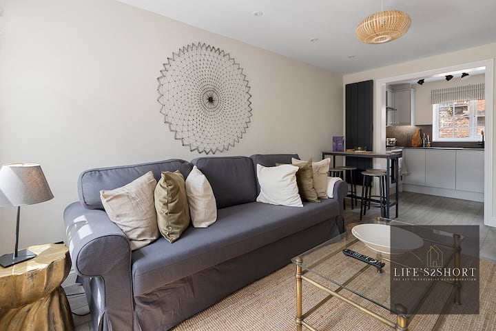 City Centre, 1 Bed Apartment, Quiet, Parking - Exeter