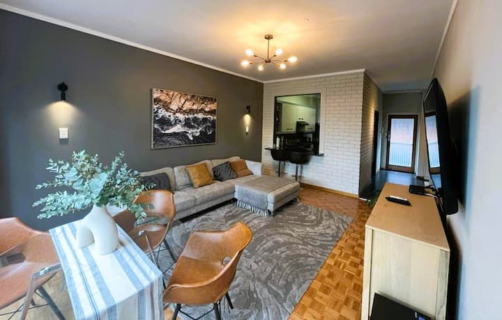 Stylish Central Apartment - Stellenbosch