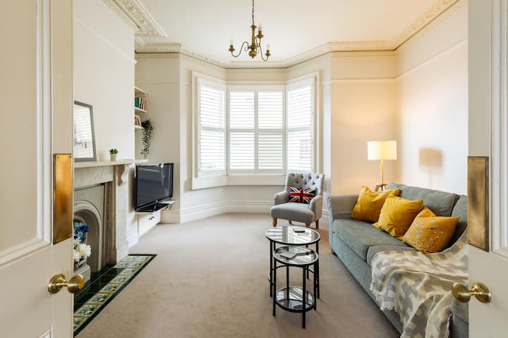 Stylish Period Maisonette Flat In Centre Of Bath - Bath