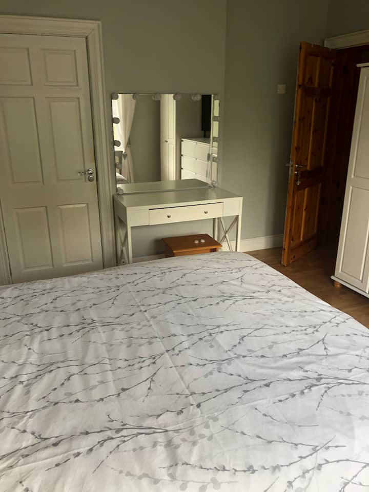 Double En-suite Bedroom - Rathmullan