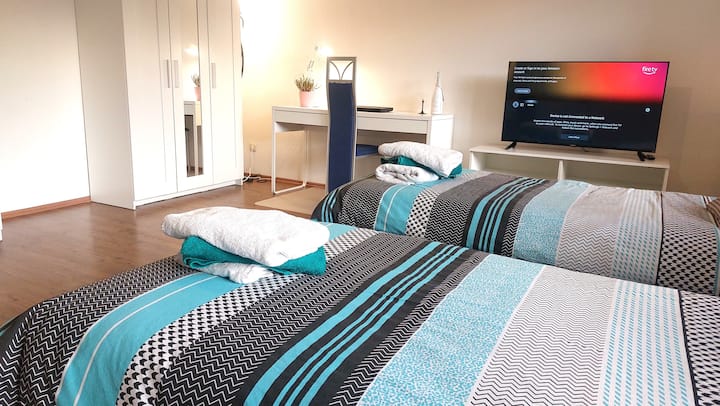 Cozy Room+free Parking - Colonia