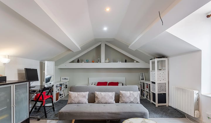 Charmant Duplex Au Gratte-ciel - Vaulx-en-Velin