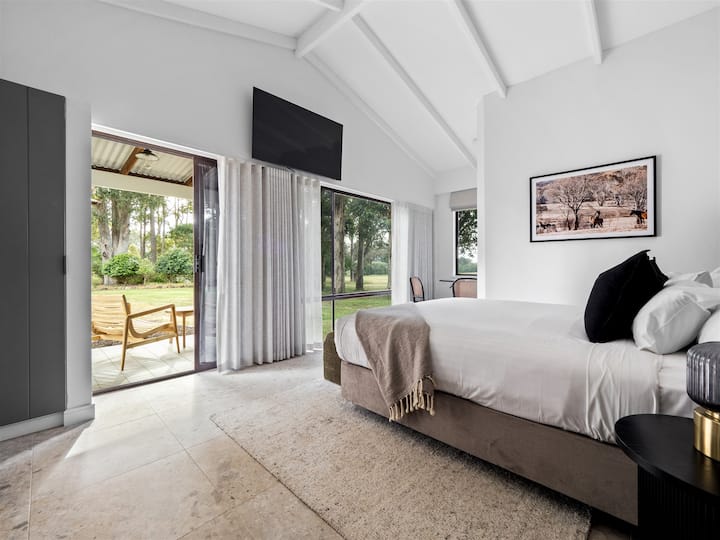 Chambré Estate Suite 4 - Experience Elegant Luxury - Margaret River