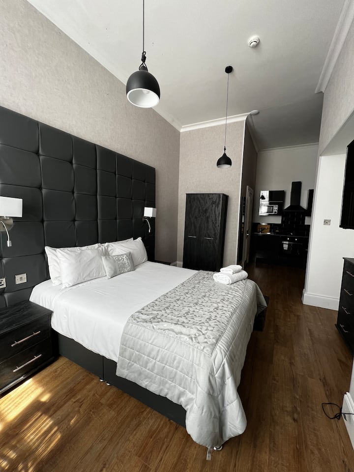 Amani Apartments - Studio 7 - Glasgow