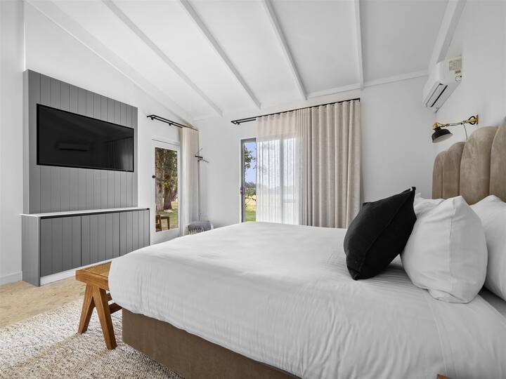 Chambré Estate Suite 5 - Experience Elegant Luxury - Margaret River