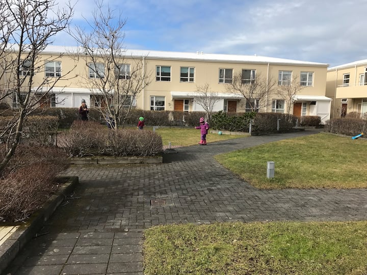 Townhouse In The Centre. - Reykjavík