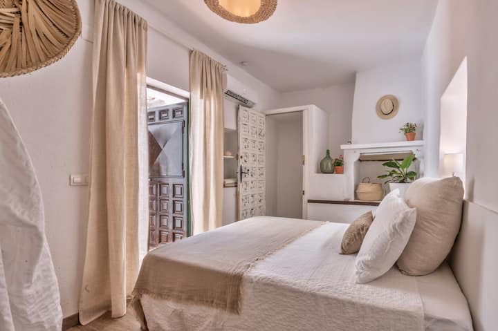 Andalusian Dream Suite - Alcaucín