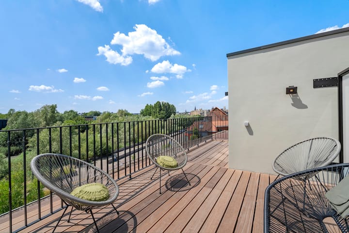 Triplex Met Terras, Vlakbij Centrum & Natuurgebied - Ghent