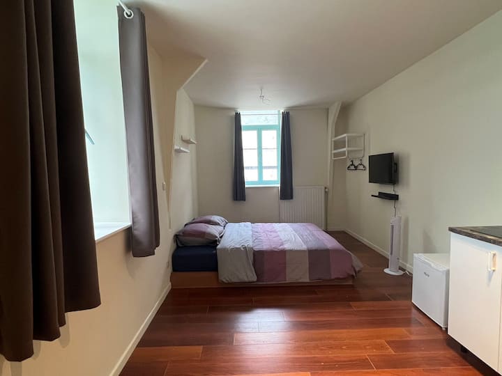 City Apartment (4th Floor Apt B) - Bruxelles