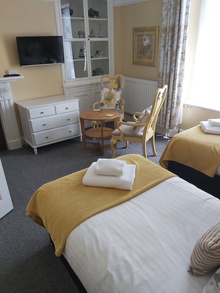 Elton Guest House. Room 1. - Grange-over-Sands