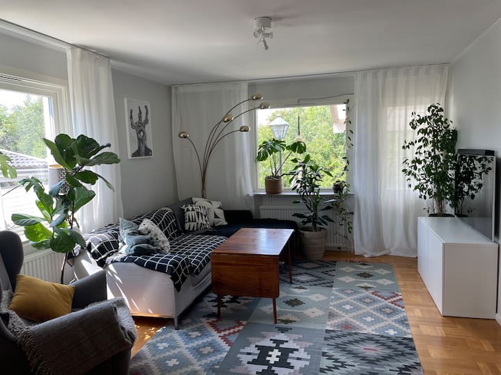 Hel Villa Med Mysig Trädgård - Gothenburg