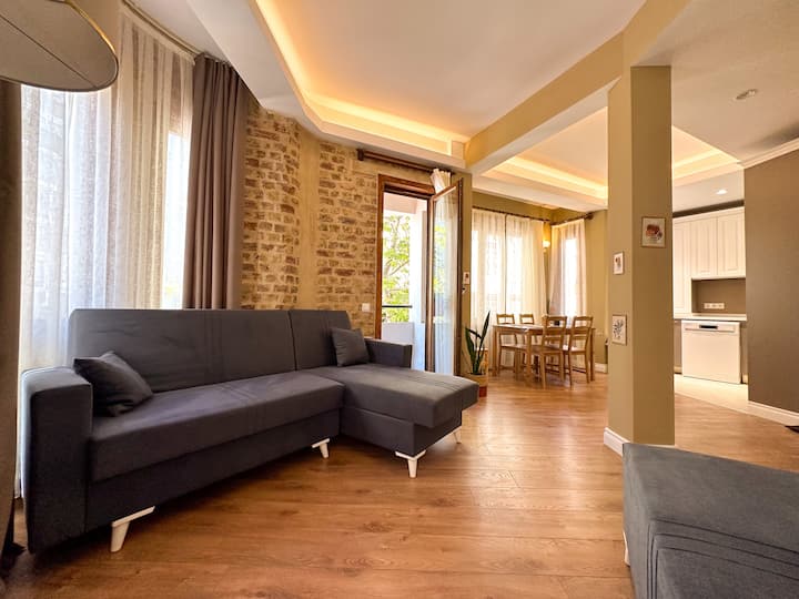 Flat In The Center Of Cihangir 1 - İstanbul