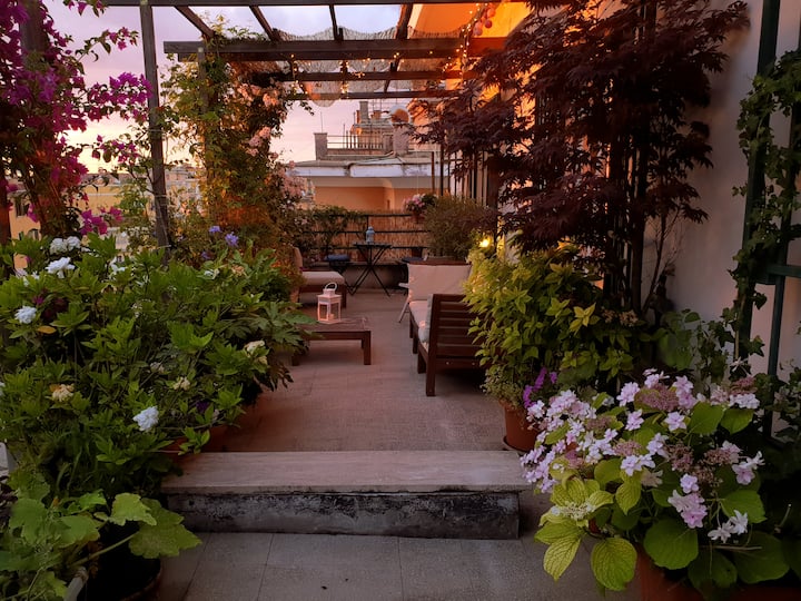 Garden Penthouse Near Rome’s Historic Center - Rome