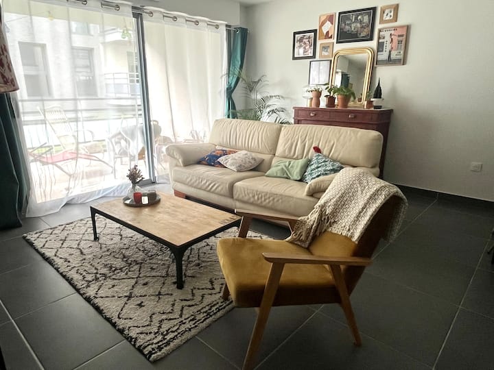 Appartement T3 à Deux Pas Du Centre - Aurillac