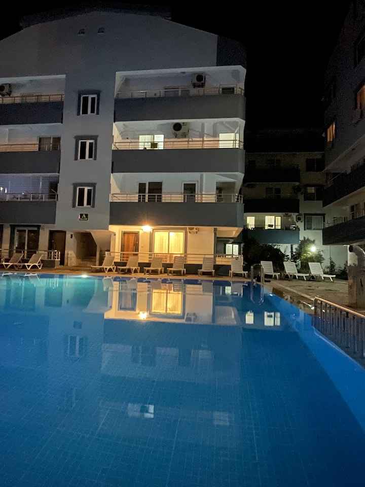 Didim Havuzlu Sitede 1+1 Daire - Didim