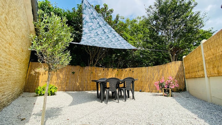 Maisonnette Avec Jardinet Proche Plages - Basilique Notre-Dame de la Délivrande