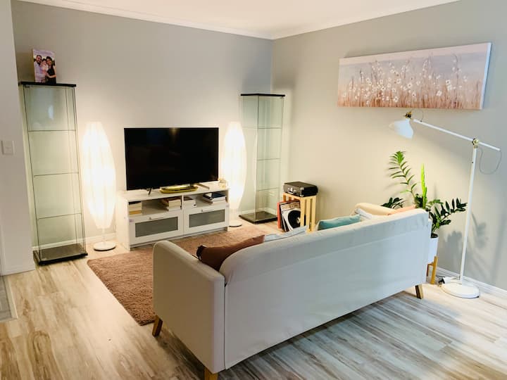 A Cosy Apartment In The Heart Of Yandina - Yandina