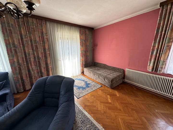 Haus Für Bis Zu 6 Gästen (Inkl. Sofa) - Spielberg