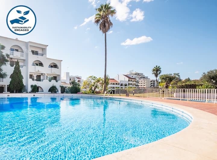 Modern Apartment, Central To All Ameneties, Pool - Albufeira