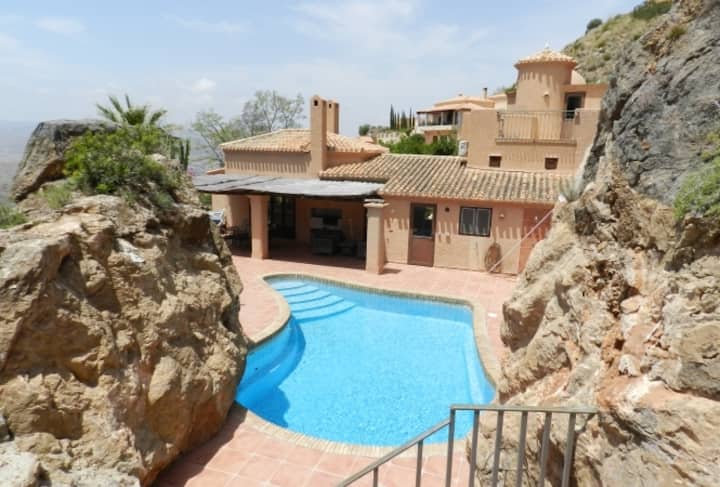 4 Bedroom 4 Bathroom Villa Sierra Cabrera - Carboneras