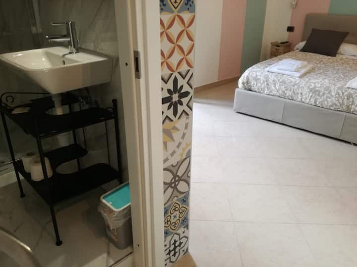 Appartamento Indipendente Chiaia - Napoli