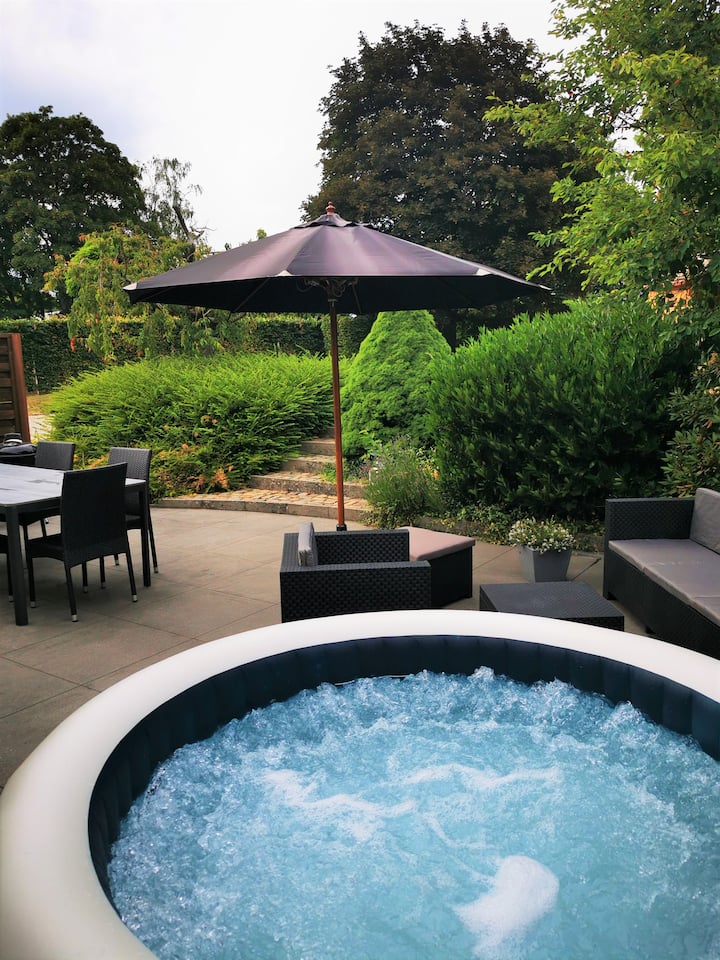 Splendide Maison Avec Jacuzzi - Profondeville