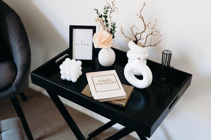 Stylish Family Bliss & Spa Heaven - The Gleam - Dubbo