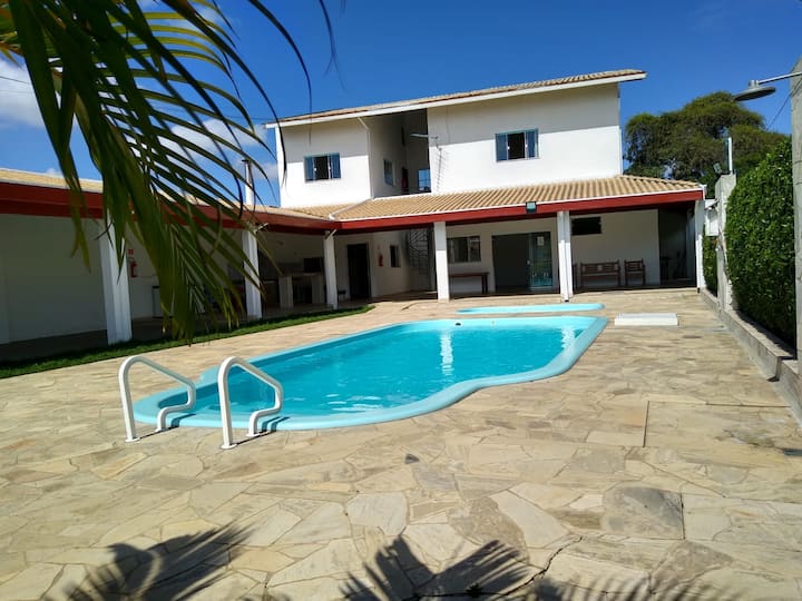 Chácara Equipada Com Piscina - Pindamonhangaba