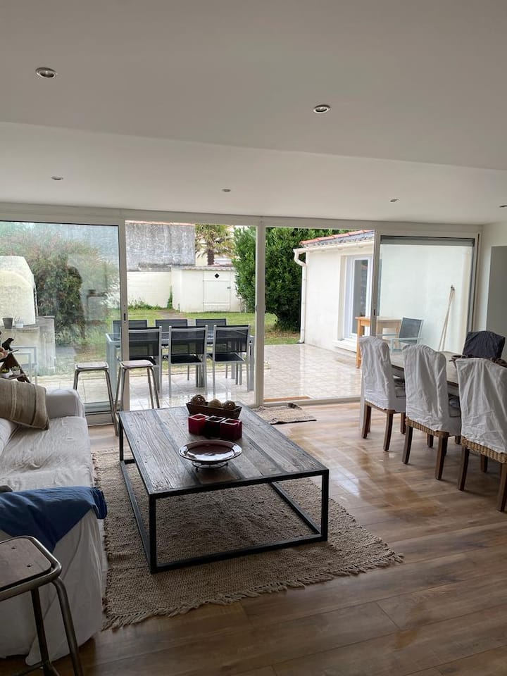 Agréable Maison De Vacances - Les Sables-d'Olonne